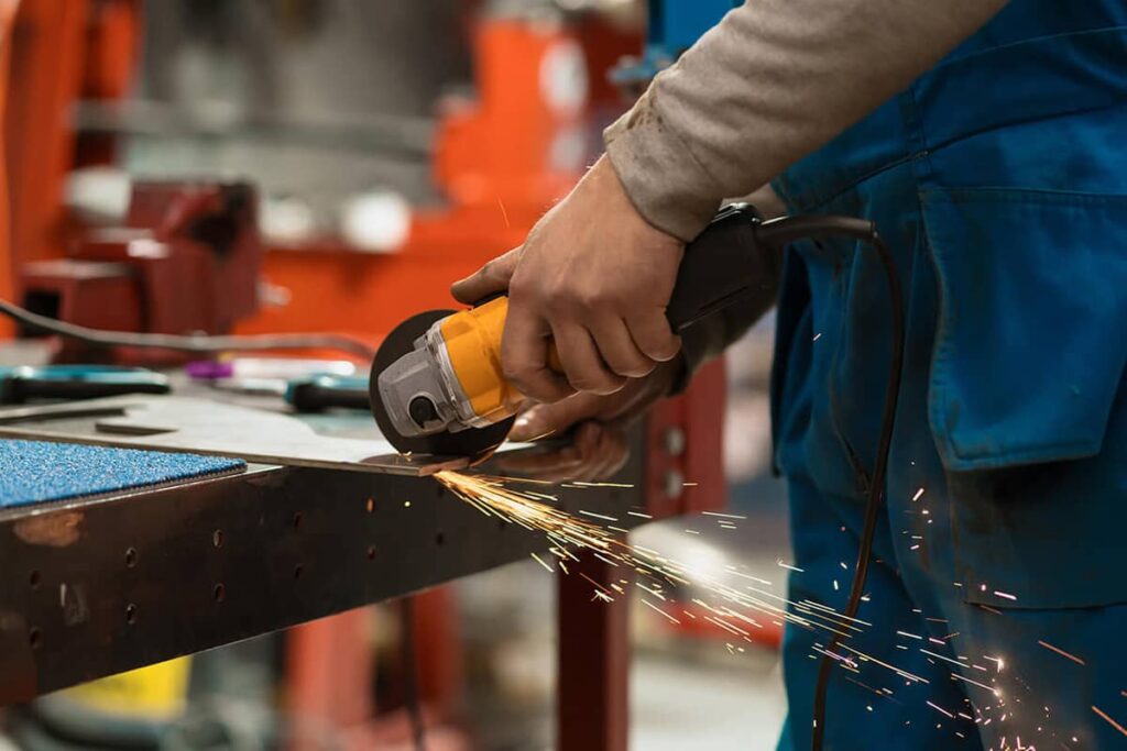 Precision in Every Cut – Trends in Metal Fabrication – techener-g.com